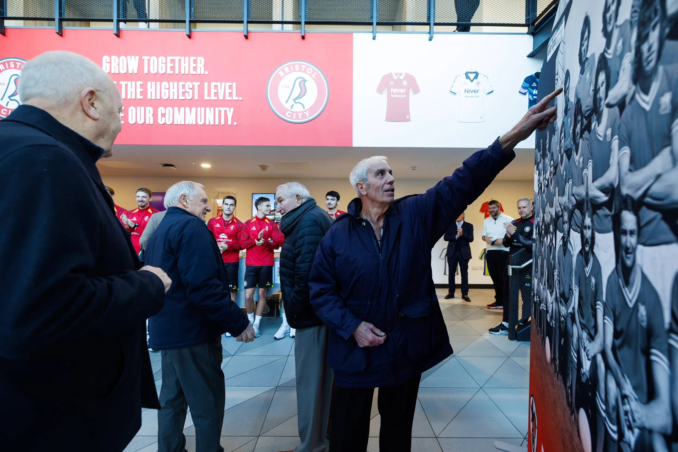 New Year's Day match to celebrate City heroes - Bristol City FC