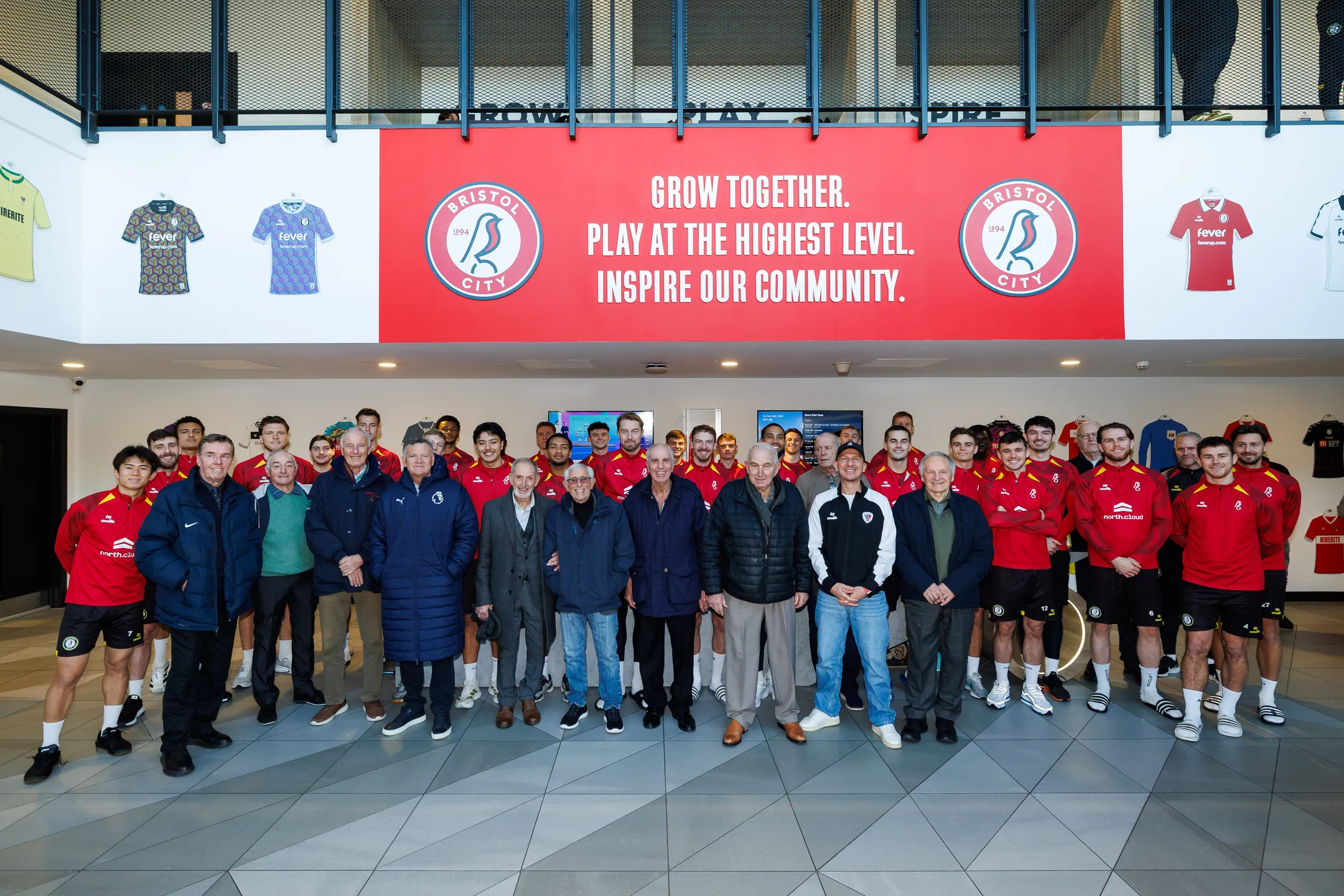 New Year's Day match to celebrate City heroes - Bristol City FC
